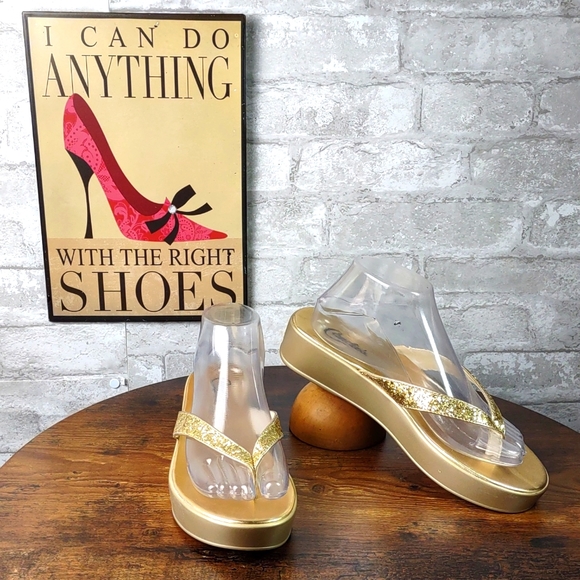 Candie's | Shoes | Candies Gold Glitter Platform Thong Sandals | Poshmark